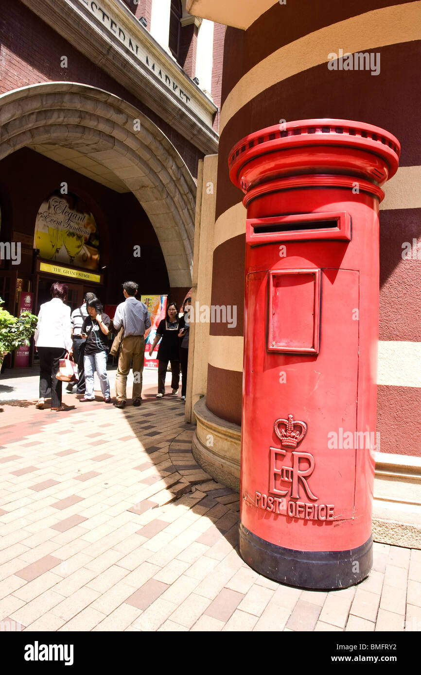 Old fashioned red mail box, Hong Kong, China Stock Photo - Alamy