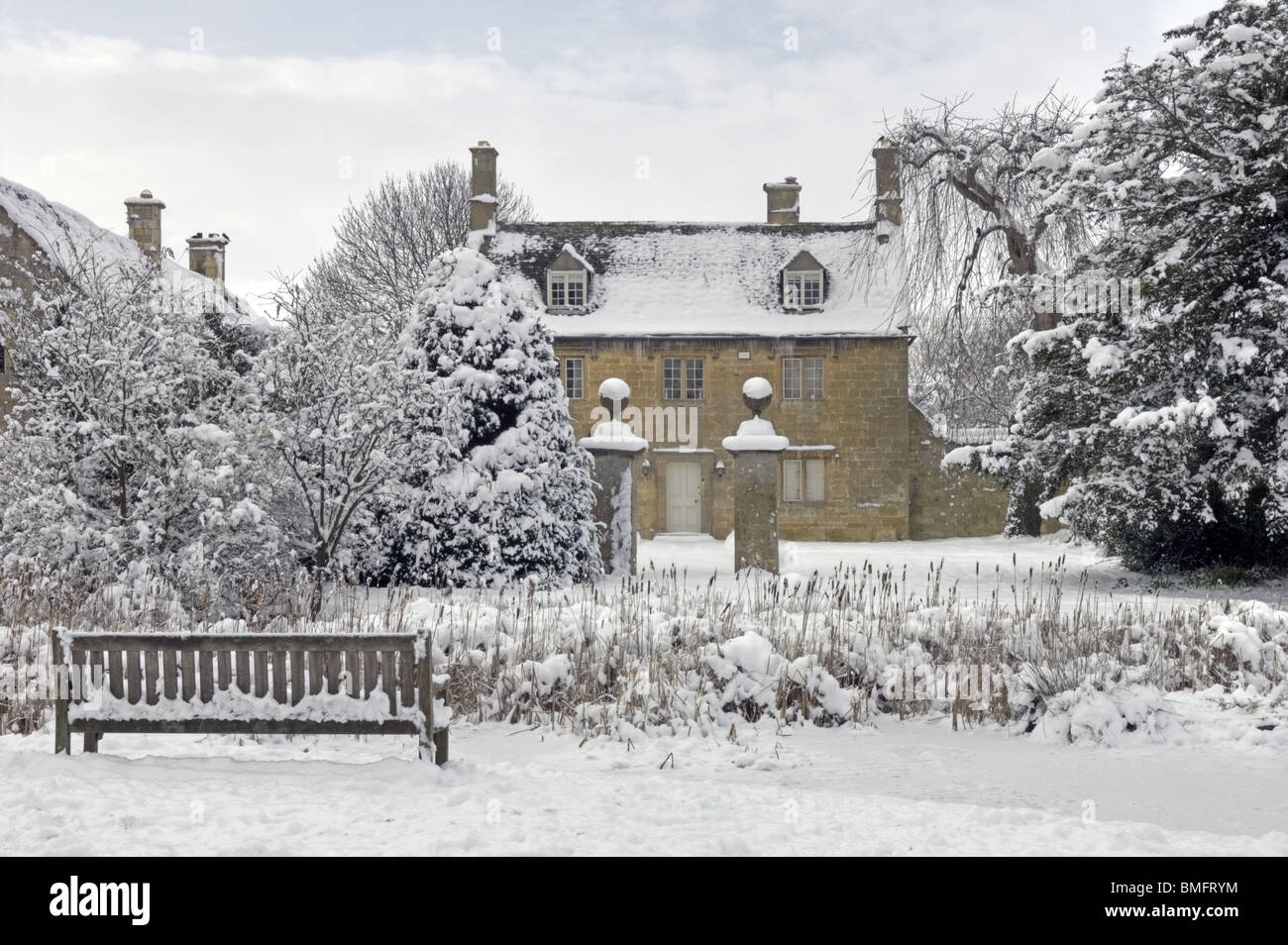 Willersey hi-res stock photography and images - Alamy