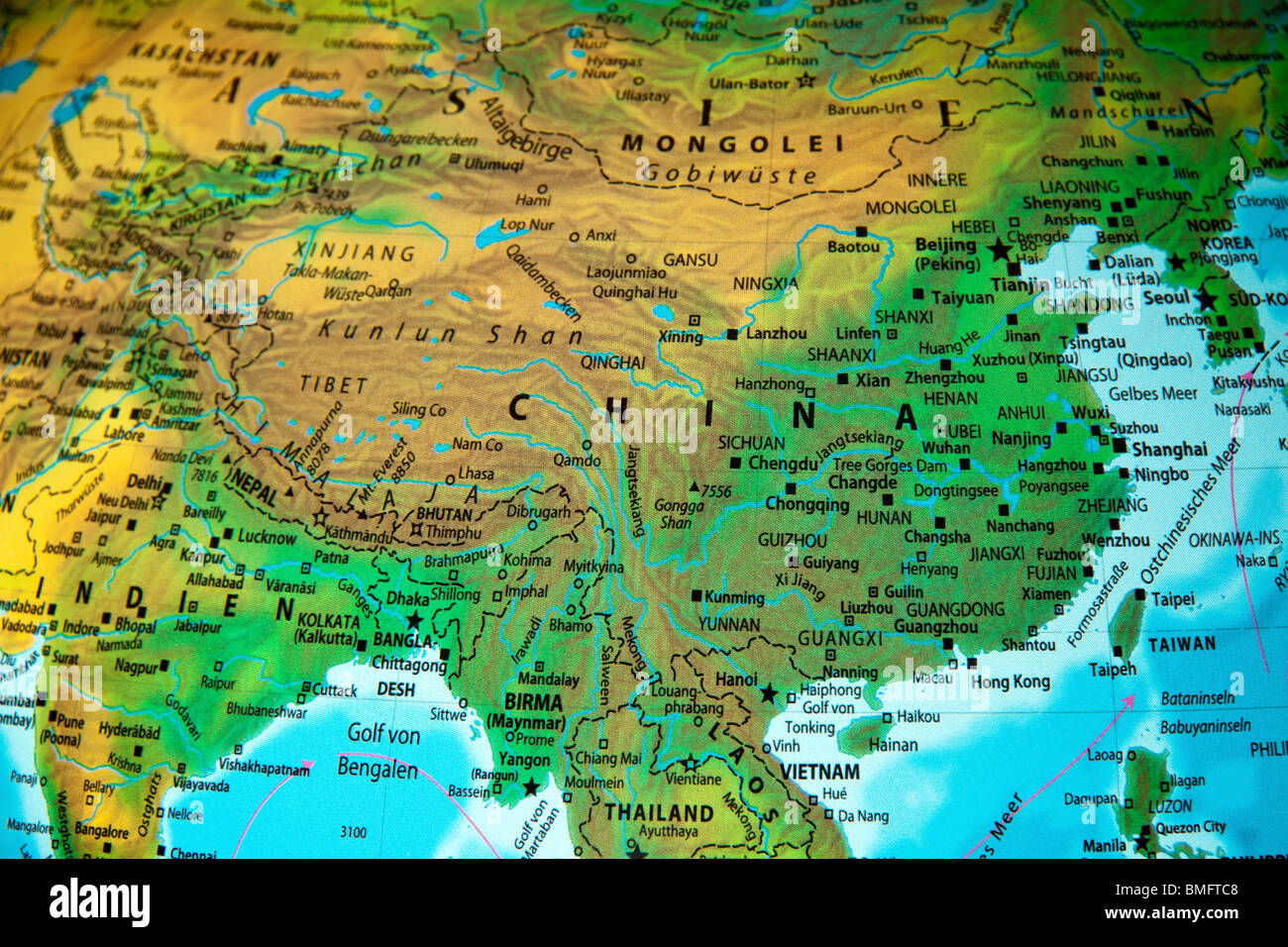Chinese map planets hi-res stock photography and images - Alamy