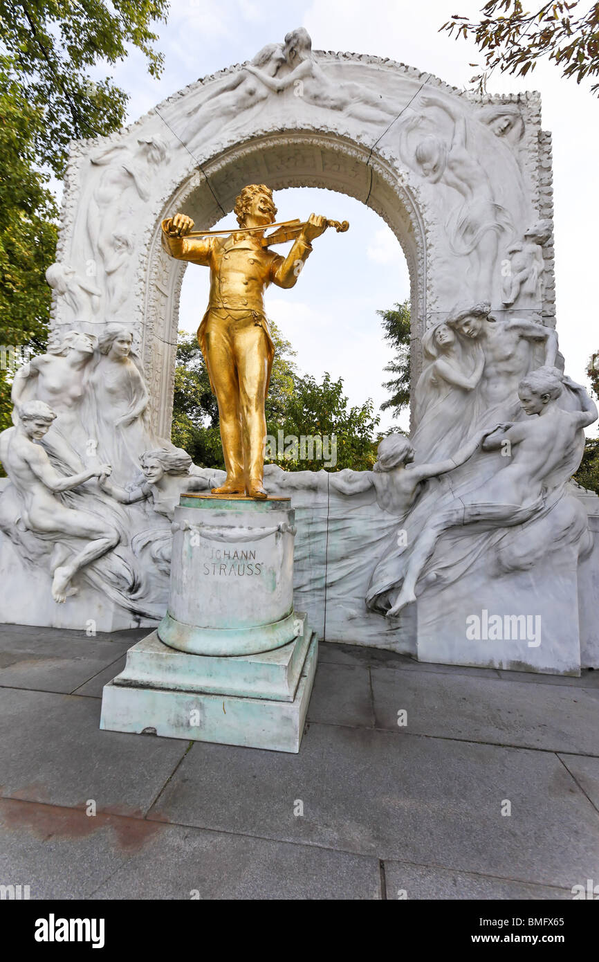 Austria, Vienna, Johann Strauss Monument Stock Photo - Alamy