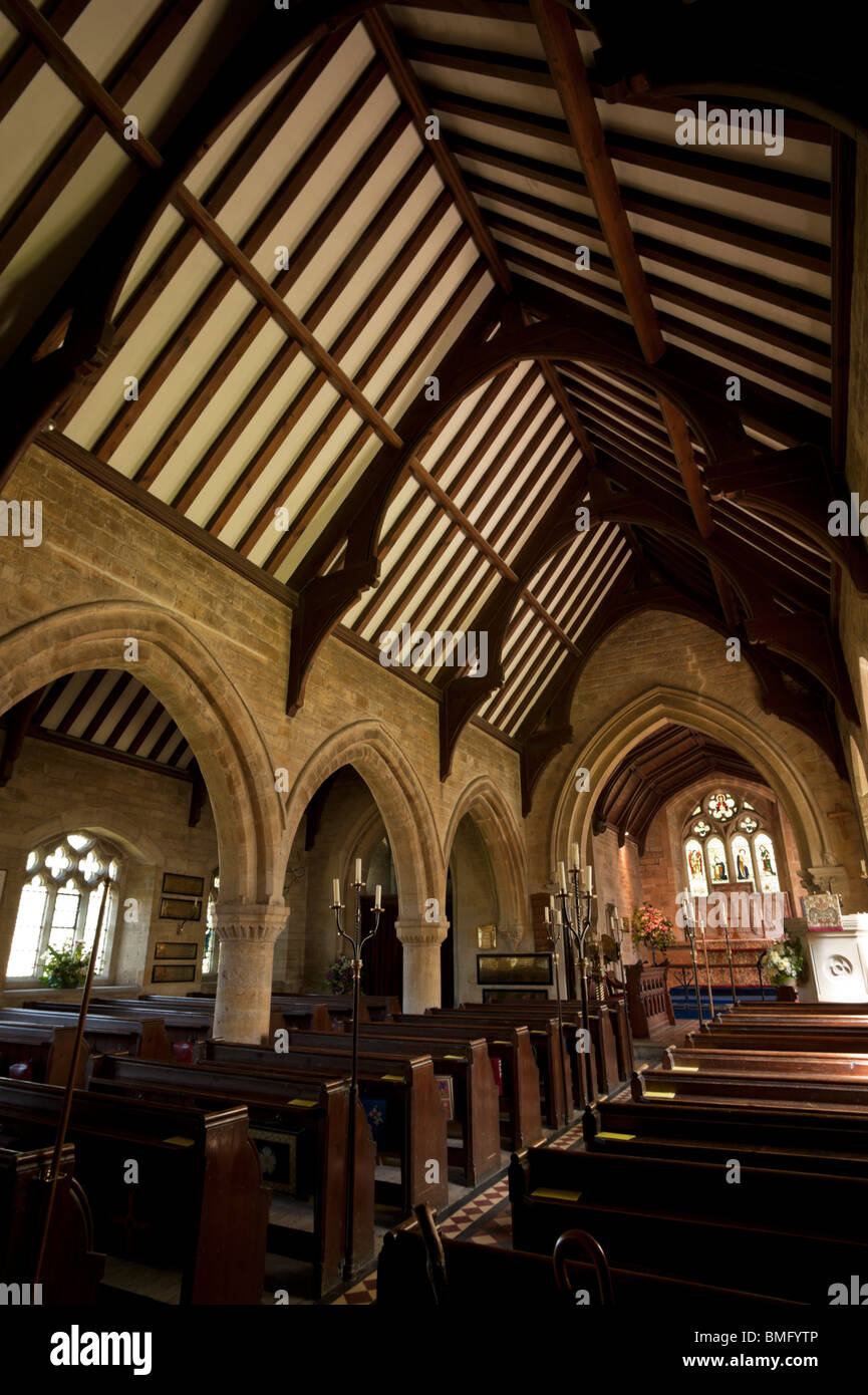 St marys church lower slaughter hi-res stock photography and images - Alamy