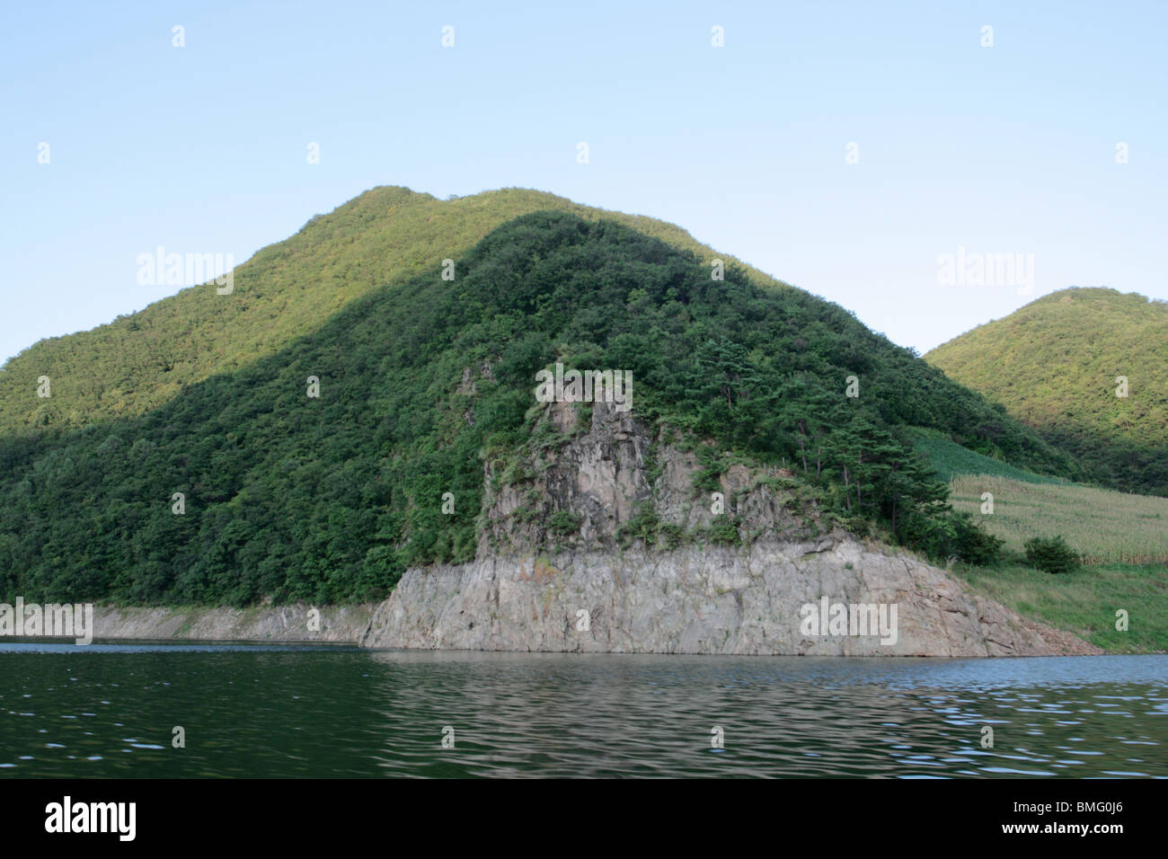 Yalu river china north korea hi-res stock photography and images - Alamy