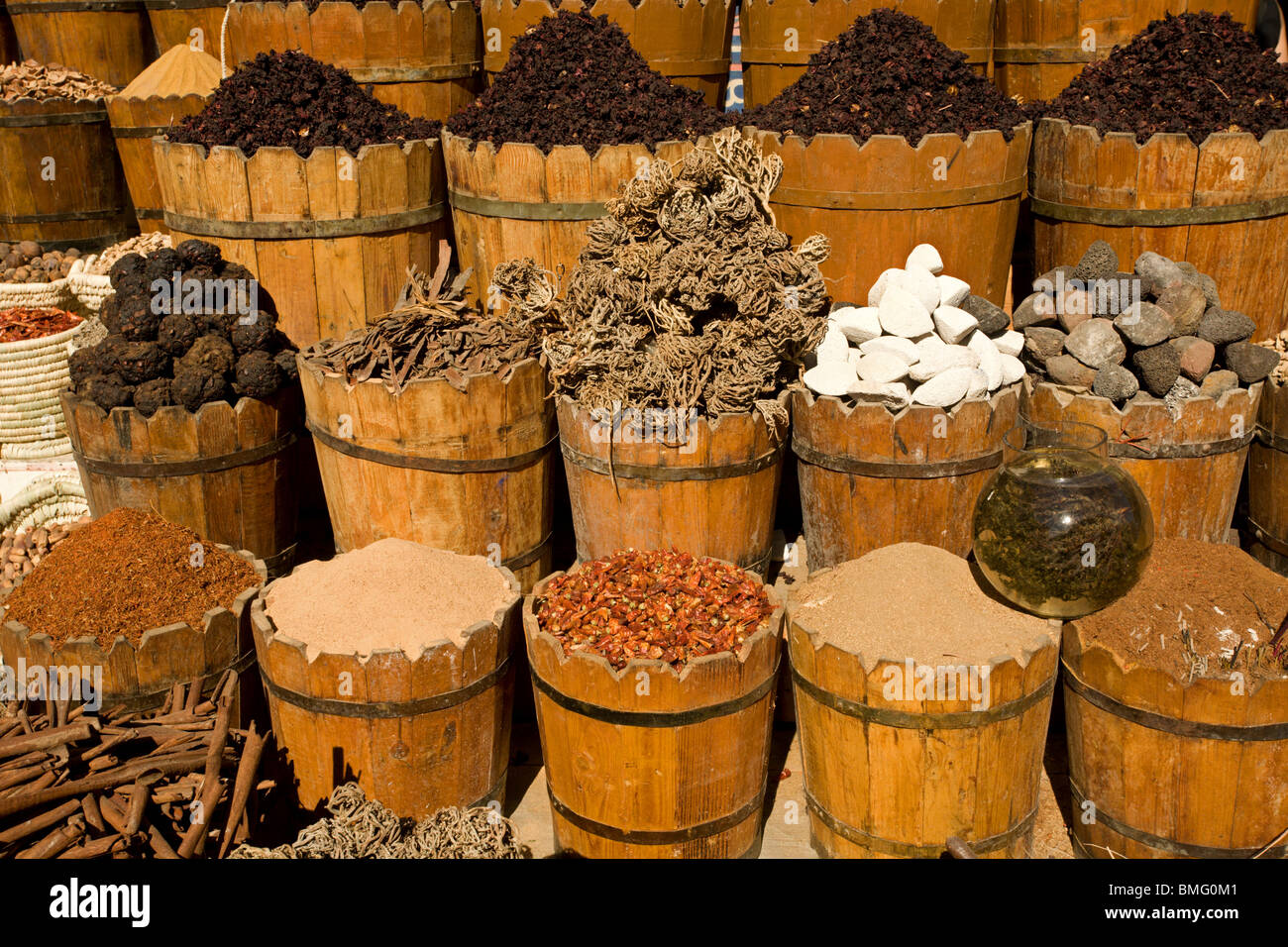 Hurghada: El Dahar: Spices Stock Photo - Alamy