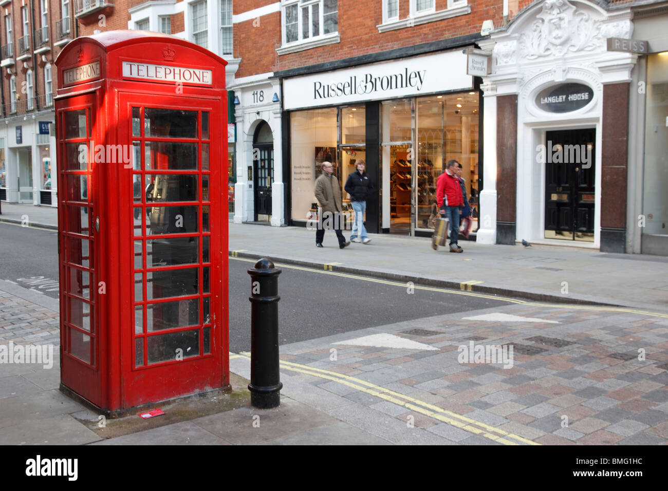 phone booth in London Stock Photo - Alamy