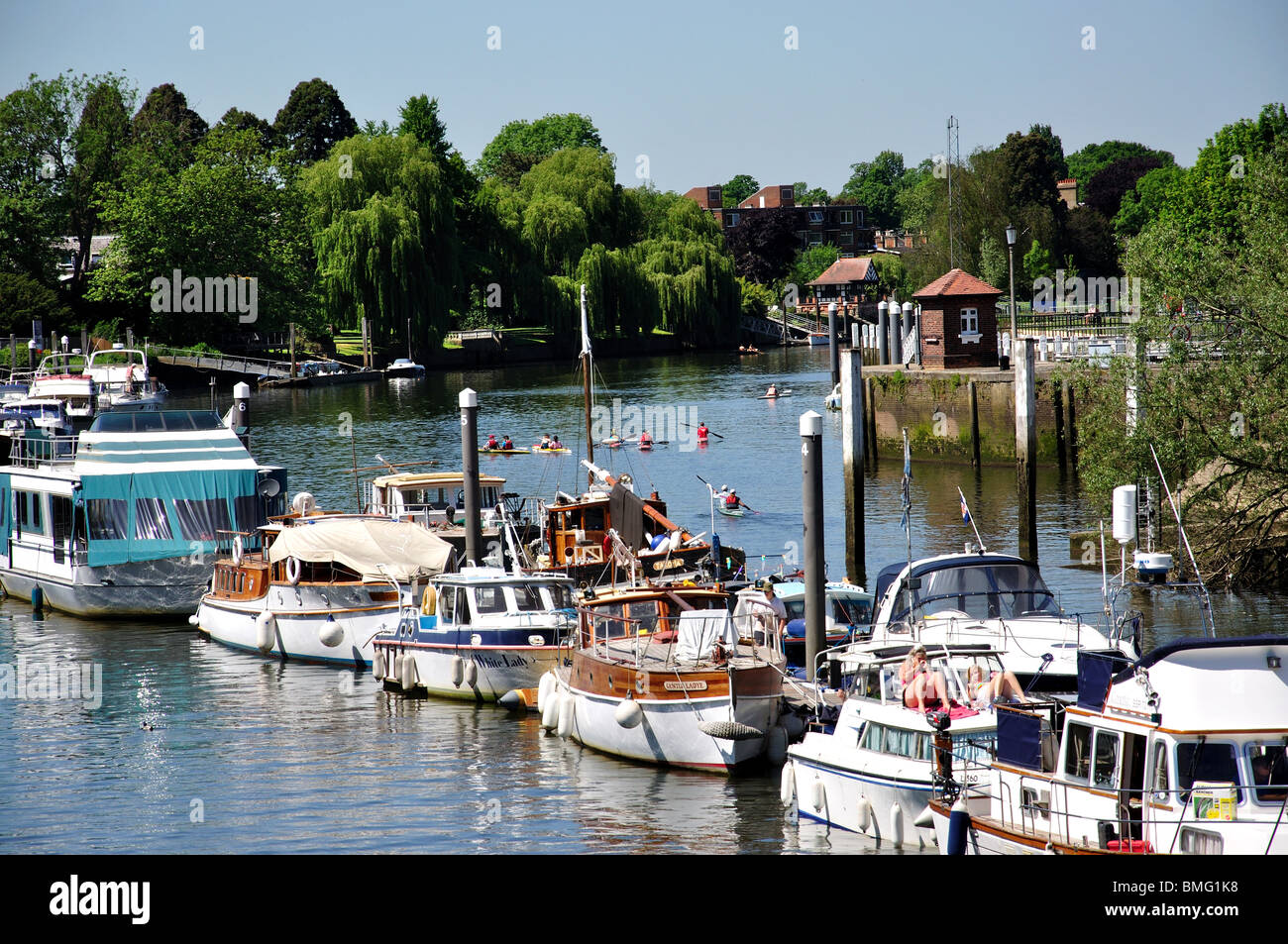 Teddington hi-res stock photography and images - Alamy