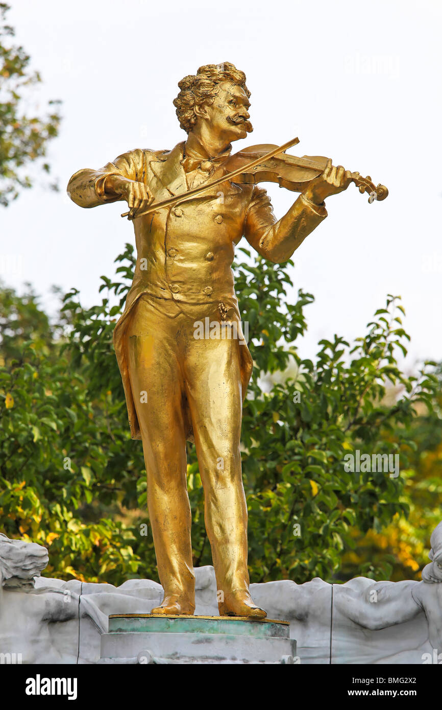 Austria, Vienna, Johann Strauss Monument Stock Photo - Alamy