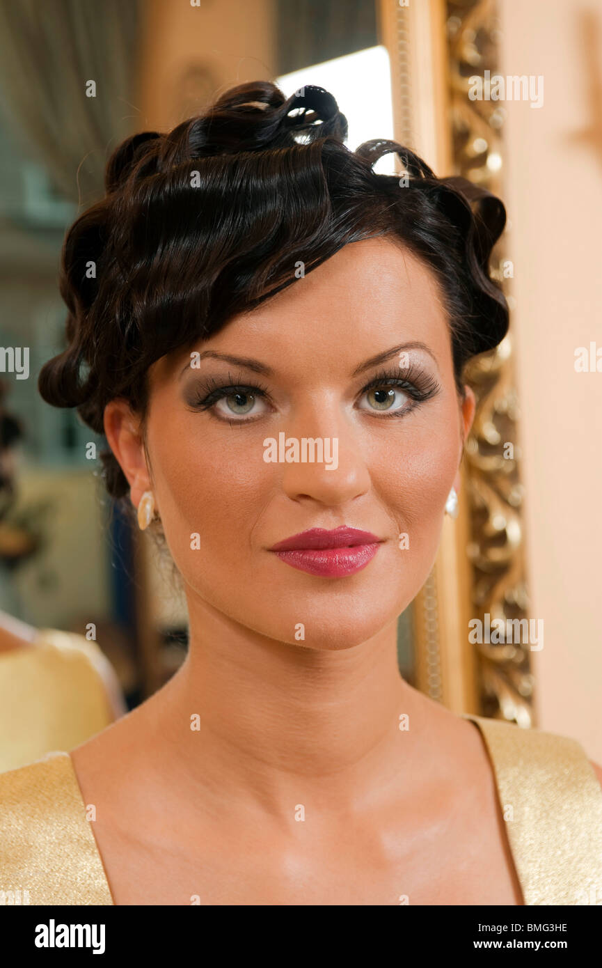 Beauty headshot hi-res stock photography and images - Alamy