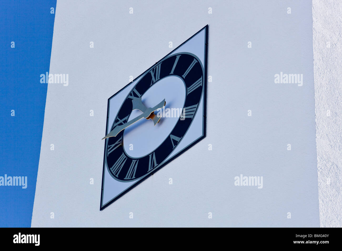 Church spire watch clock hi-res stock photography and images - Alamy