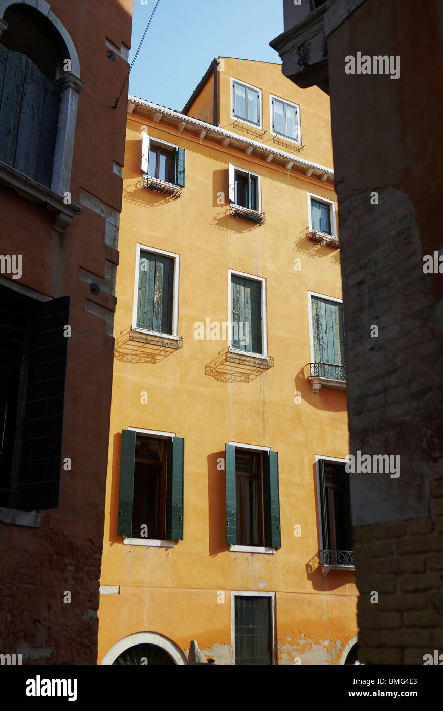 Beautiful Venetian architecture in Venice, Italy Stock Photo - Alamy