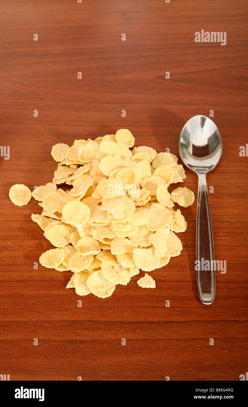 Healthy morning meal: corn flakes Stock Photo - Alamy