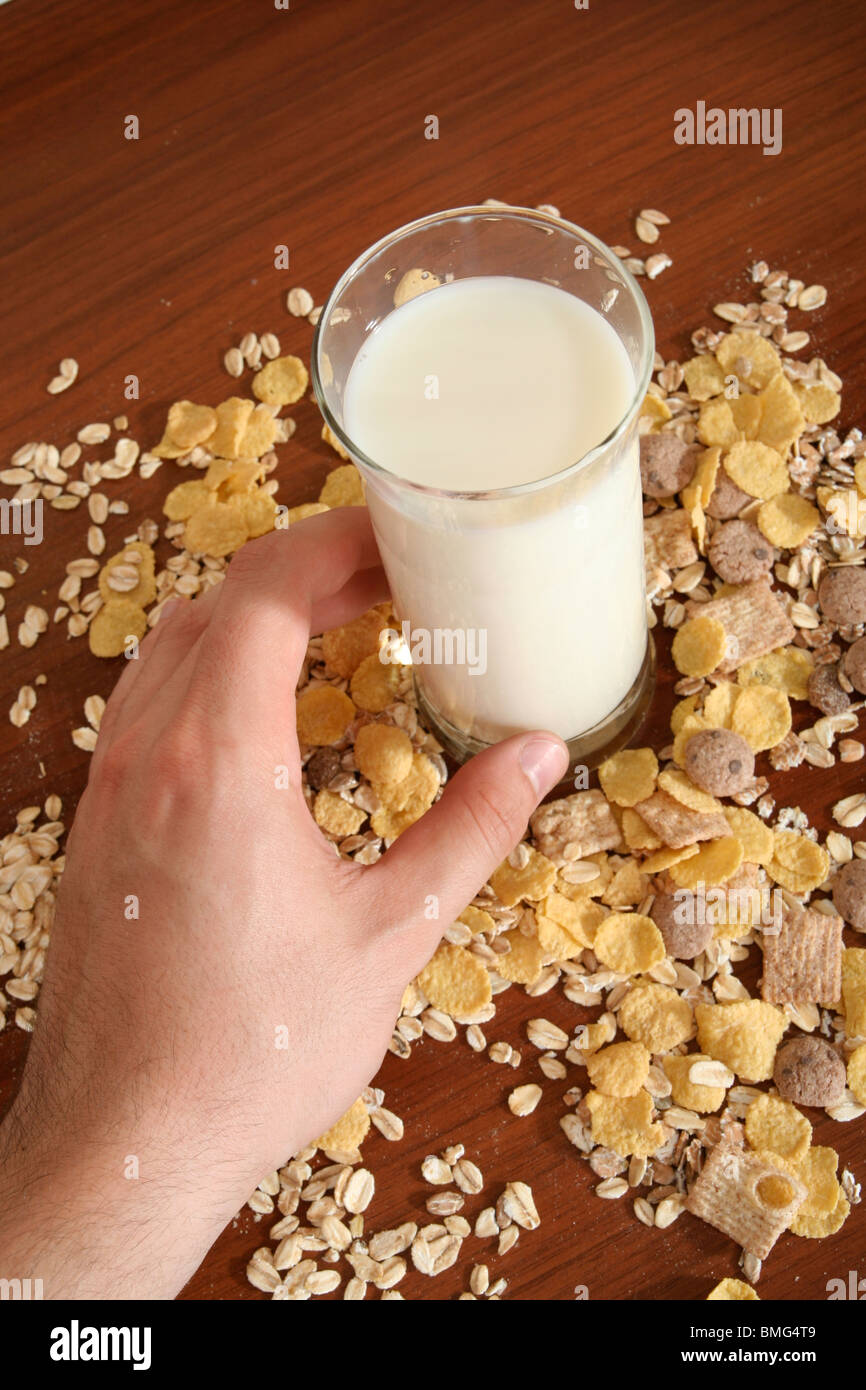 Healthy morning meal: corn flakes Stock Photo - Alamy