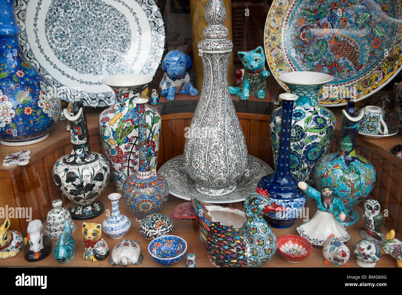 Turkey Antalya - colourful Turkish ceramics Stock Photo - Alamy