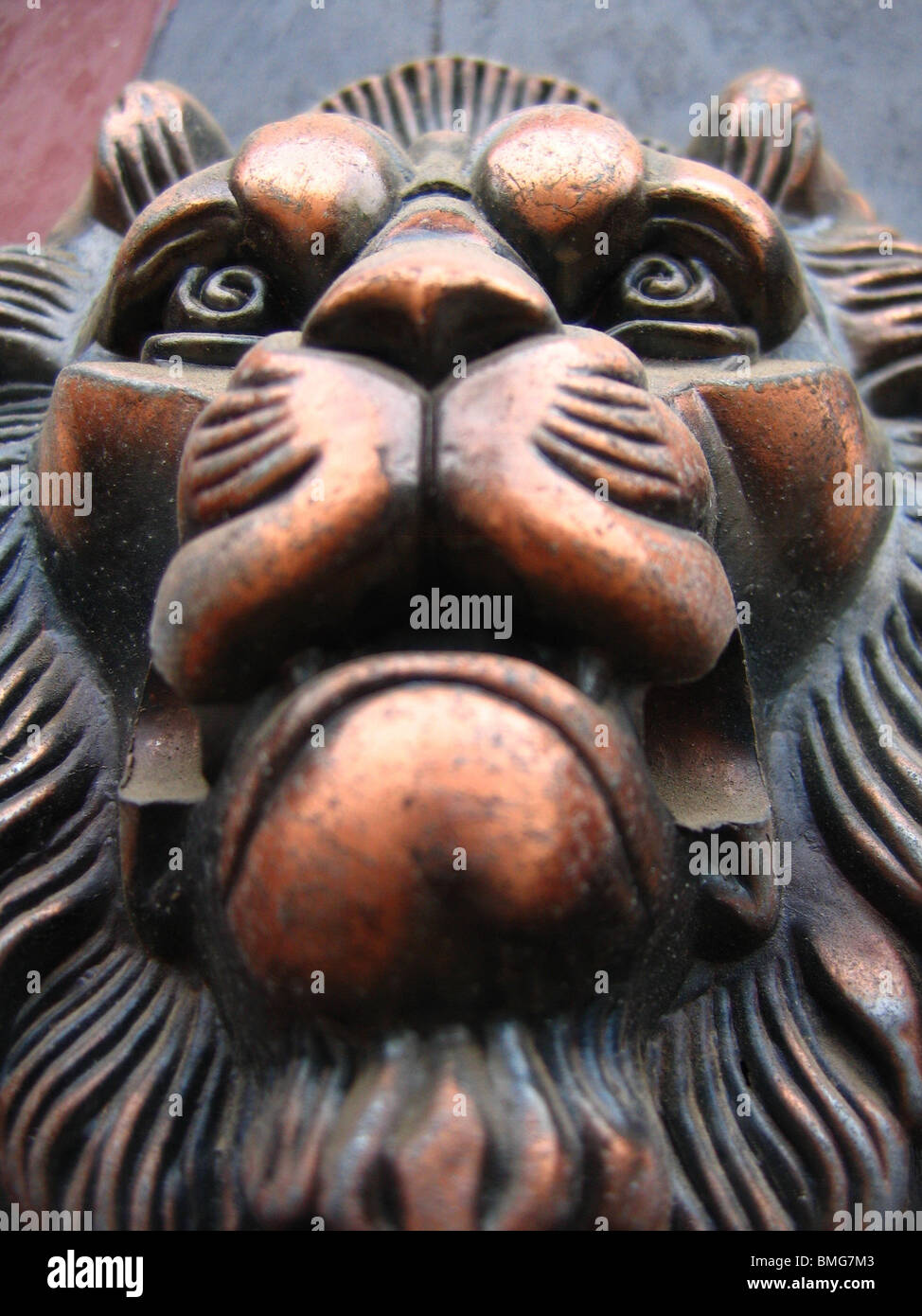 Lion head handles hi-res stock photography and images - Alamy