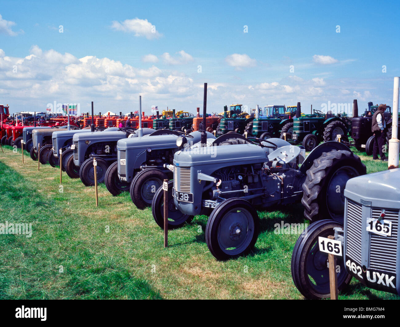Little grey tractor hi-res stock photography and images - Alamy