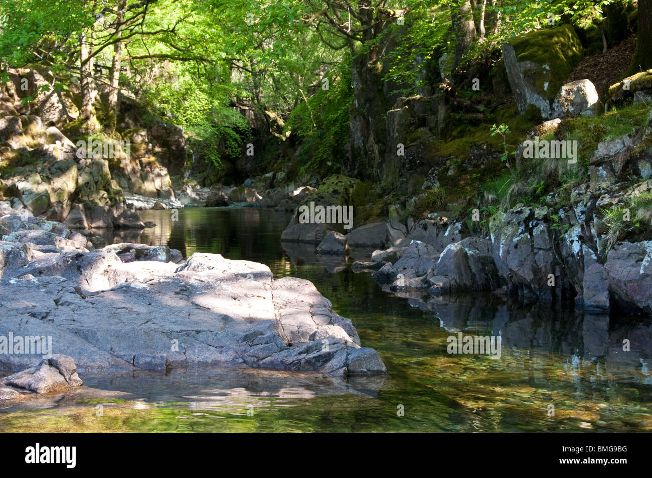 Eskdale river walk Lake district with pools and waterfalls Stock Photo ...