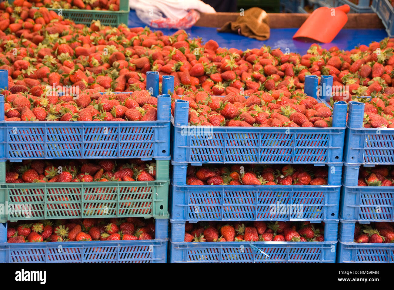 Manavgat market hi-res stock photography and images - Alamy