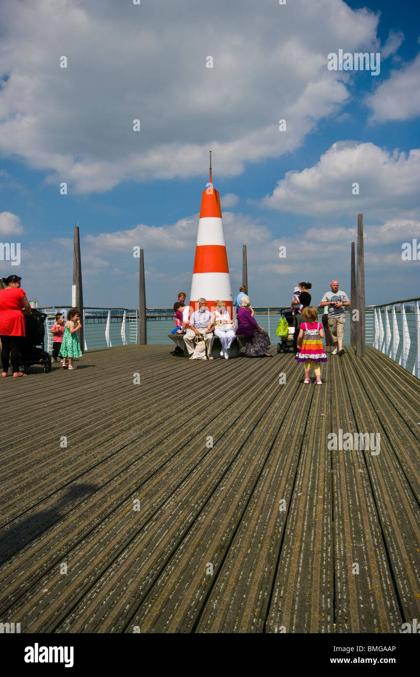 Hythe seafront hi-res stock photography and images - Alamy