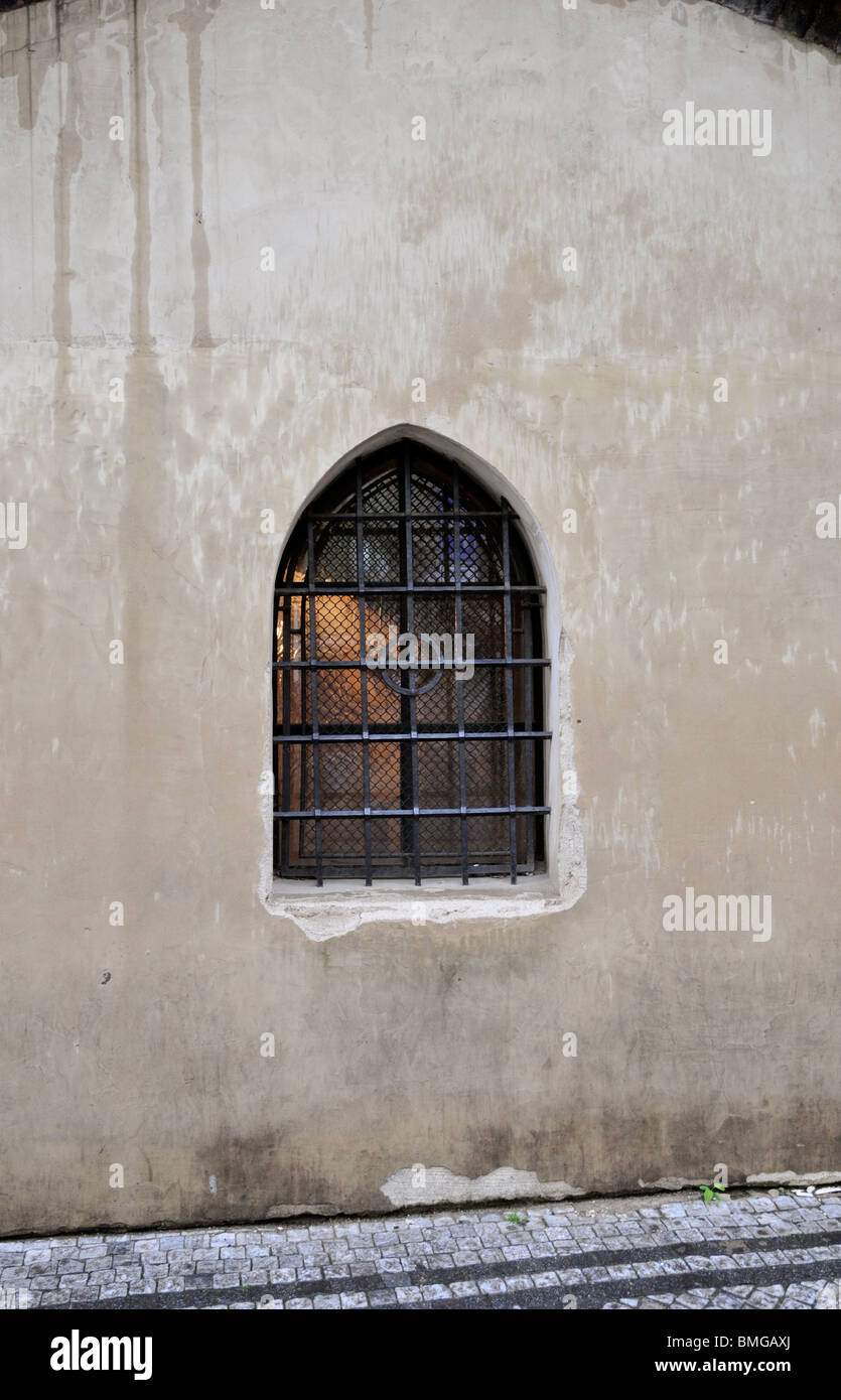 Synagogue window hi-res stock photography and images - Alamy