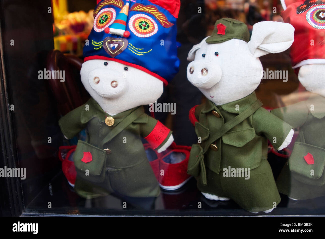 Rag dolls hi-res stock photography and images - Alamy