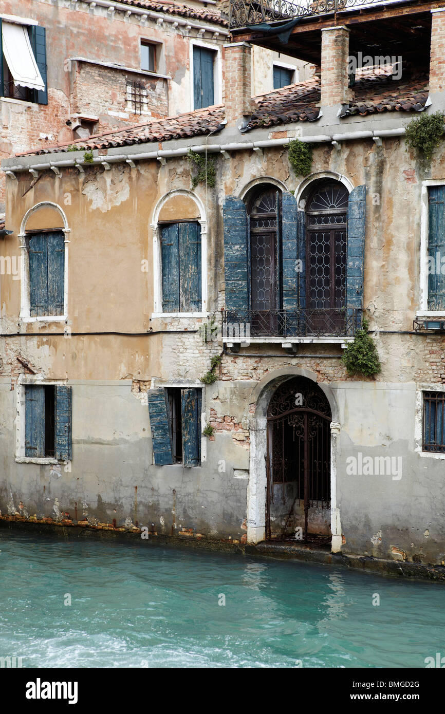 Old building in Venice, Italy Stock Photo - Alamy