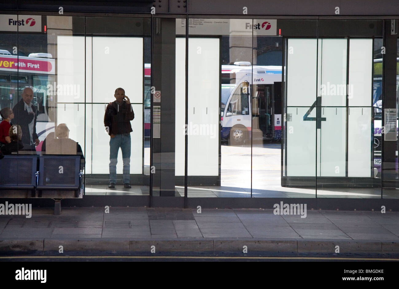 Bath bus station hi-res stock photography and images - Alamy
