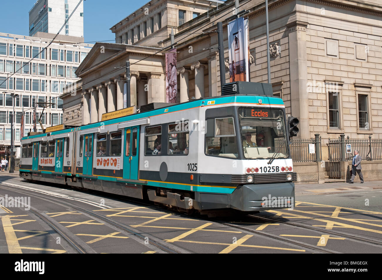 Manchester trams hi-res stock photography and images - Alamy