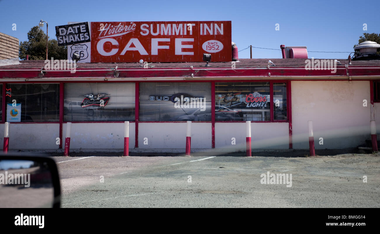 The Summit Inn, historic US Route 66 roadside diner, Southern ...