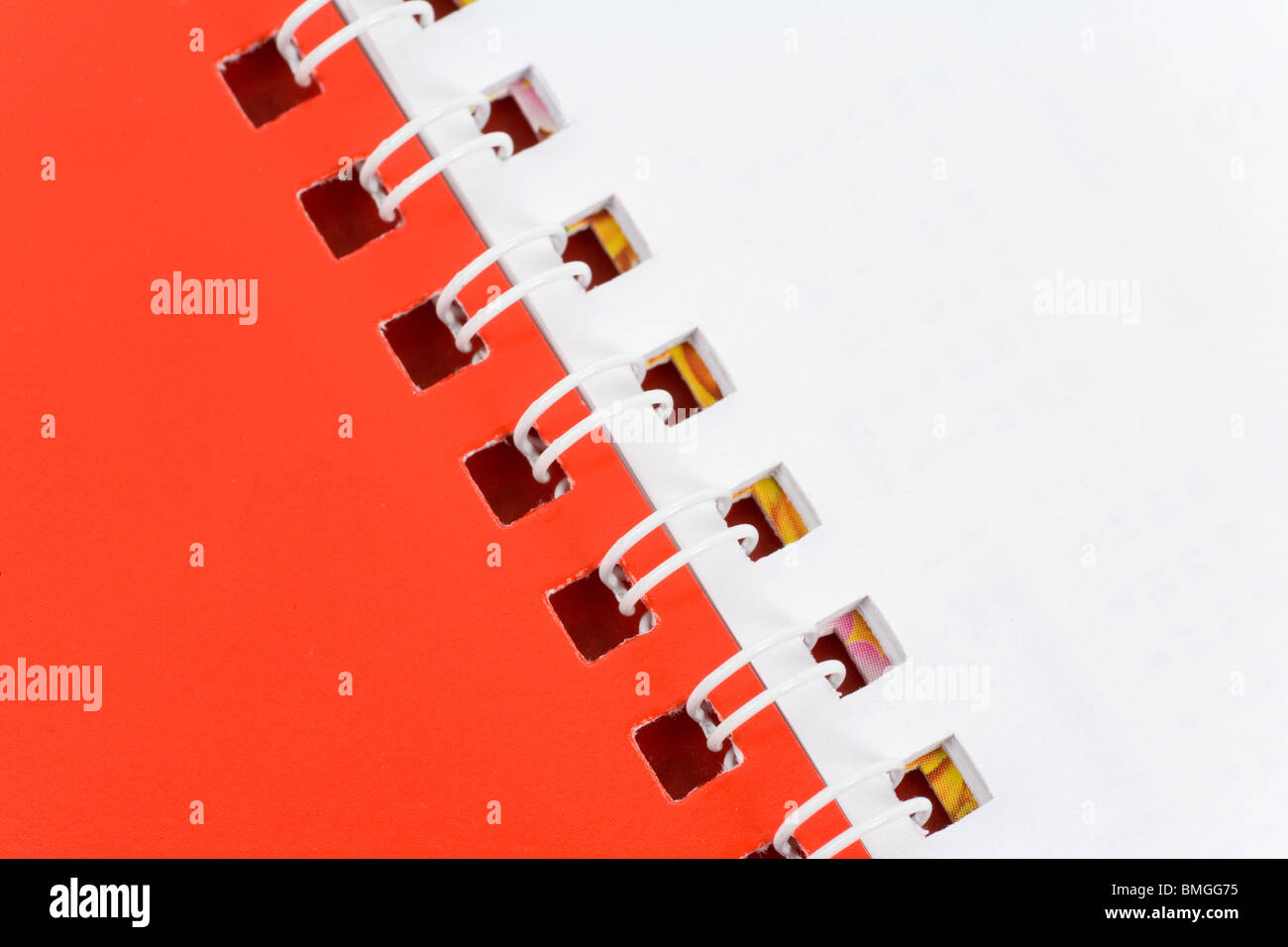 Red and White Blank Note Pad Stock Photo - Alamy