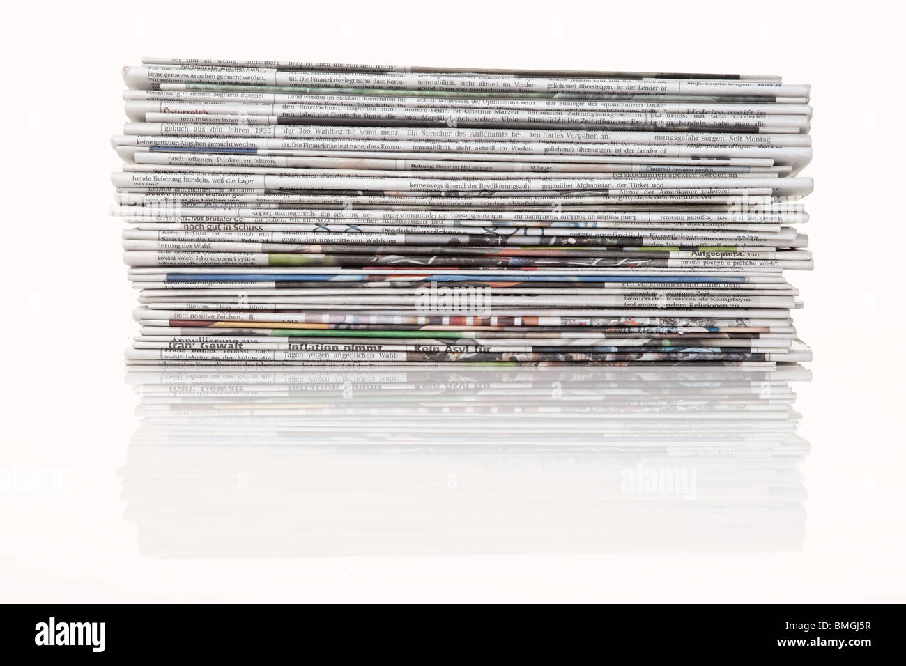 Old newspapers and magazines in a pile Stock Photo - Alamy