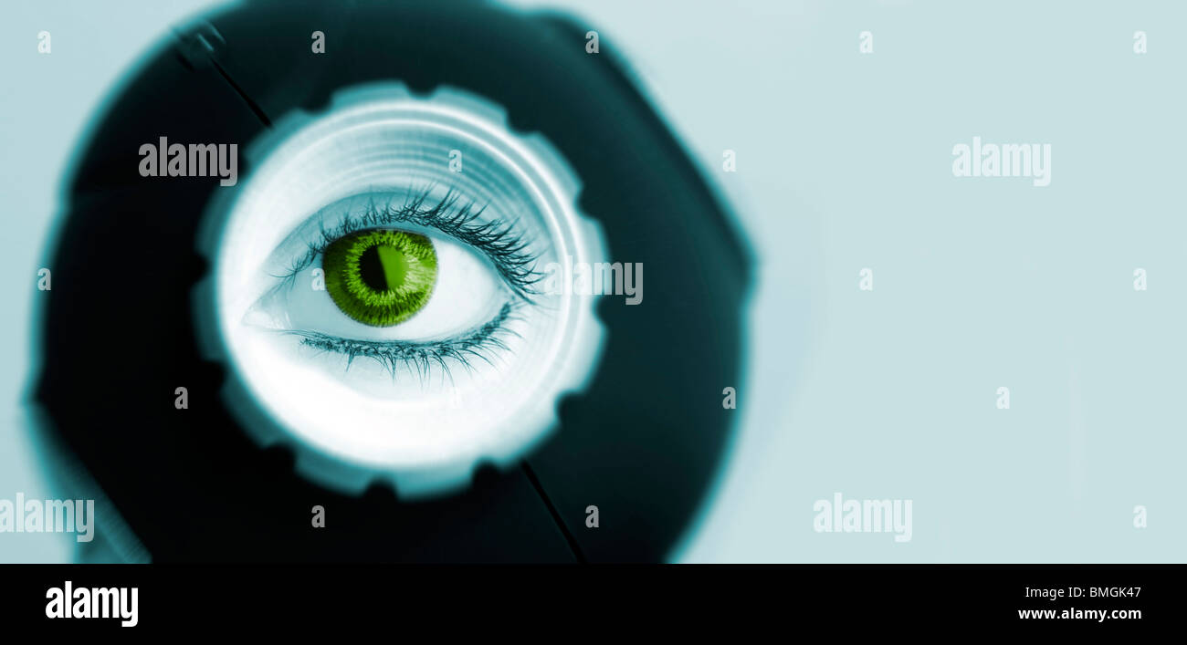 Human eye with binary code hi-res stock photography and images - Alamy
