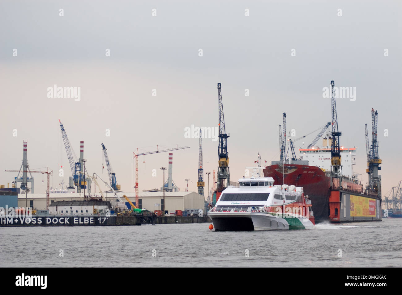 Double hull ferry hi-res stock photography and images - Alamy