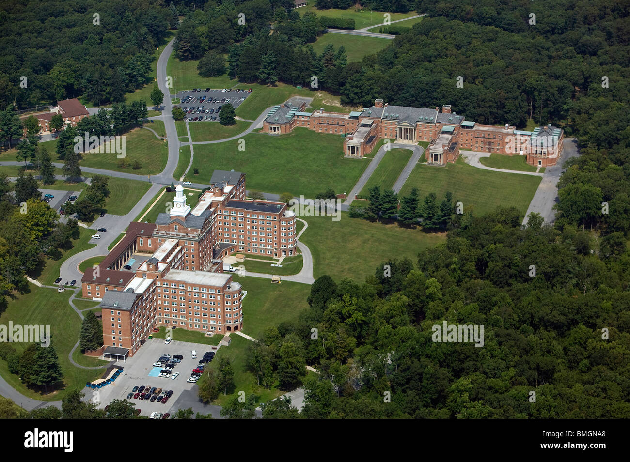 American institutional buildings hi-res stock photography and images ...