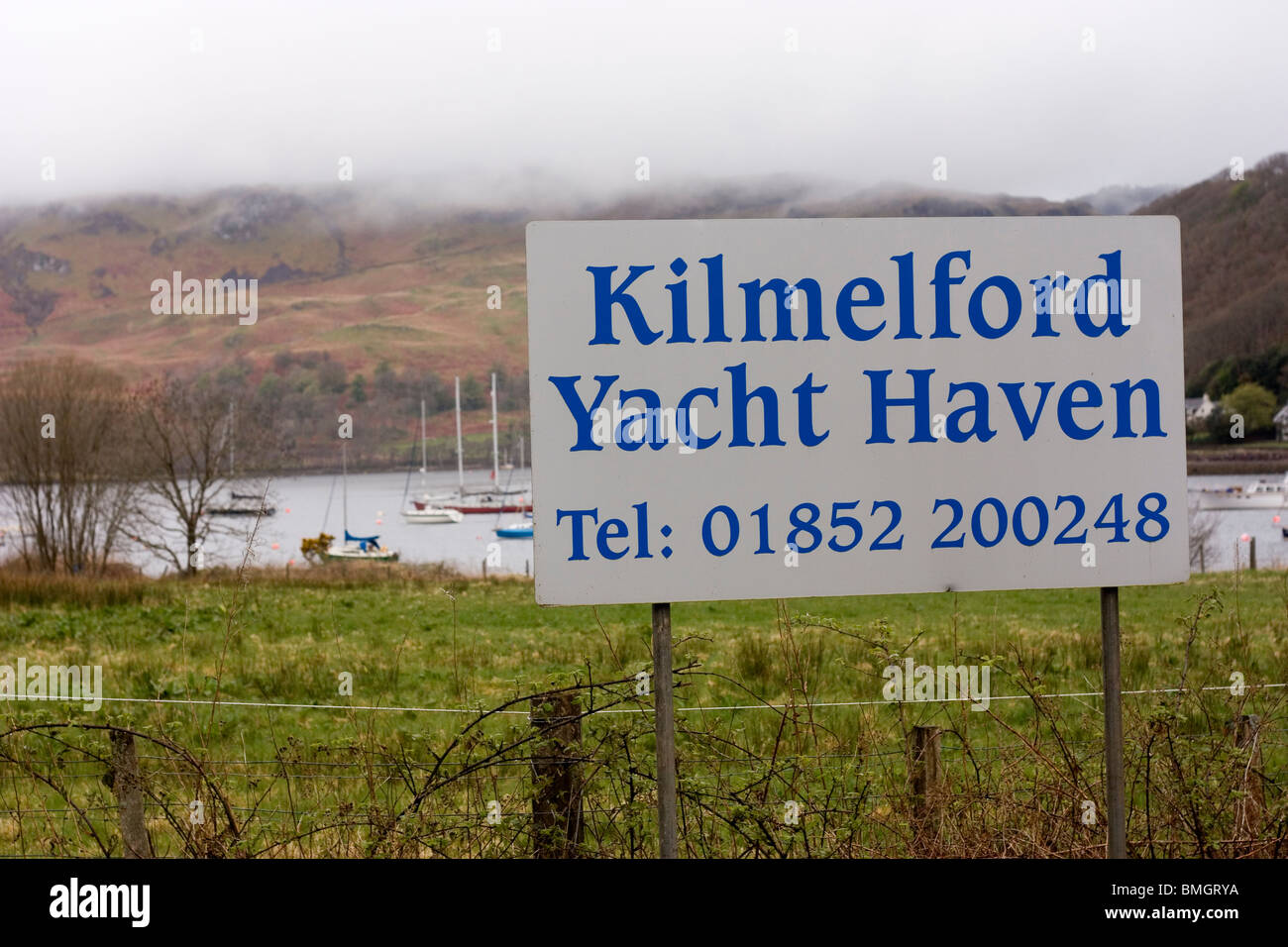 Kilmelford marina hi-res stock photography and images - Alamy