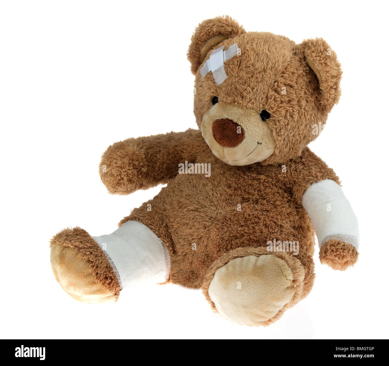 Patient bear with bandage after an accident Stock Photo - Alamy