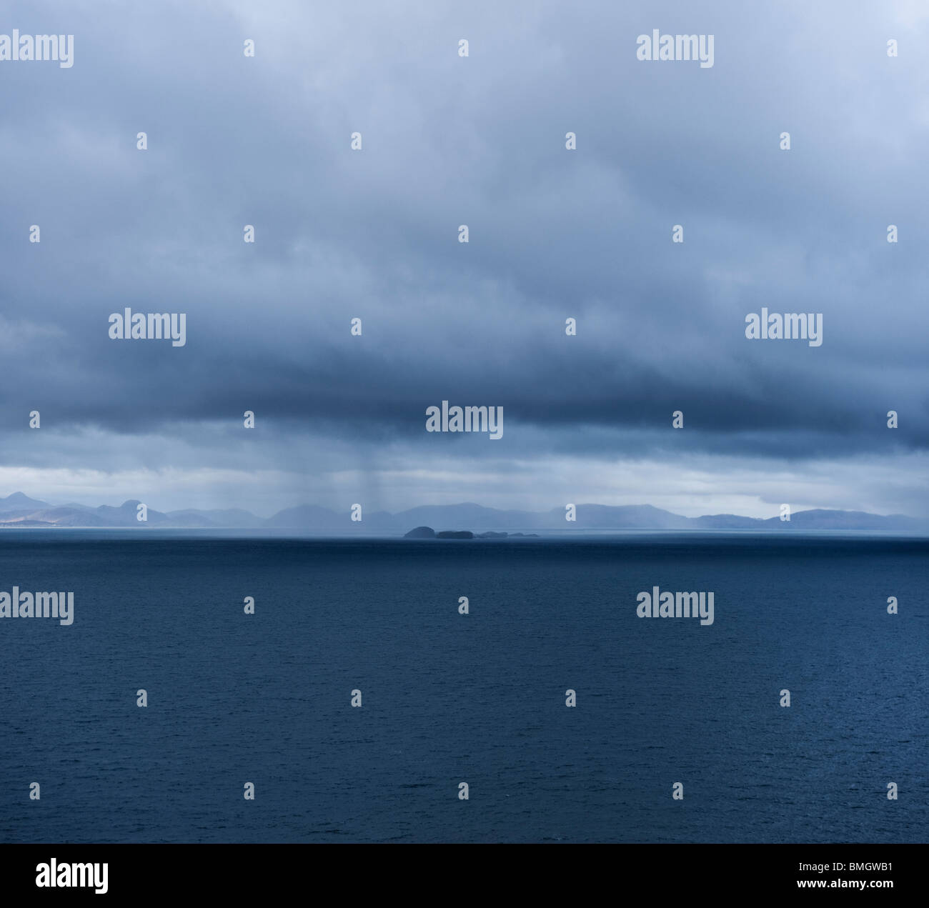 Minch to the isle of skye hi-res stock photography and images - Alamy