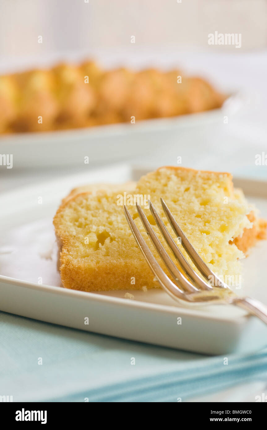 Madeira cake hi-res stock photography and images - Alamy