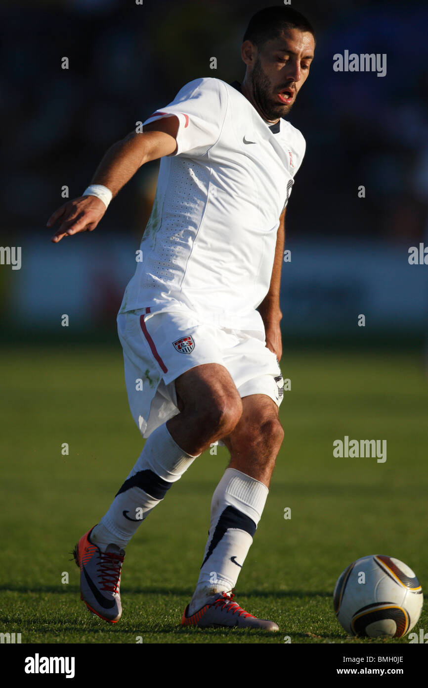 Clint Dempsey Usa In Action