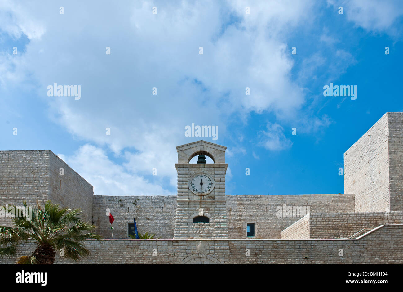 Trani castle hi-res stock photography and images - Alamy