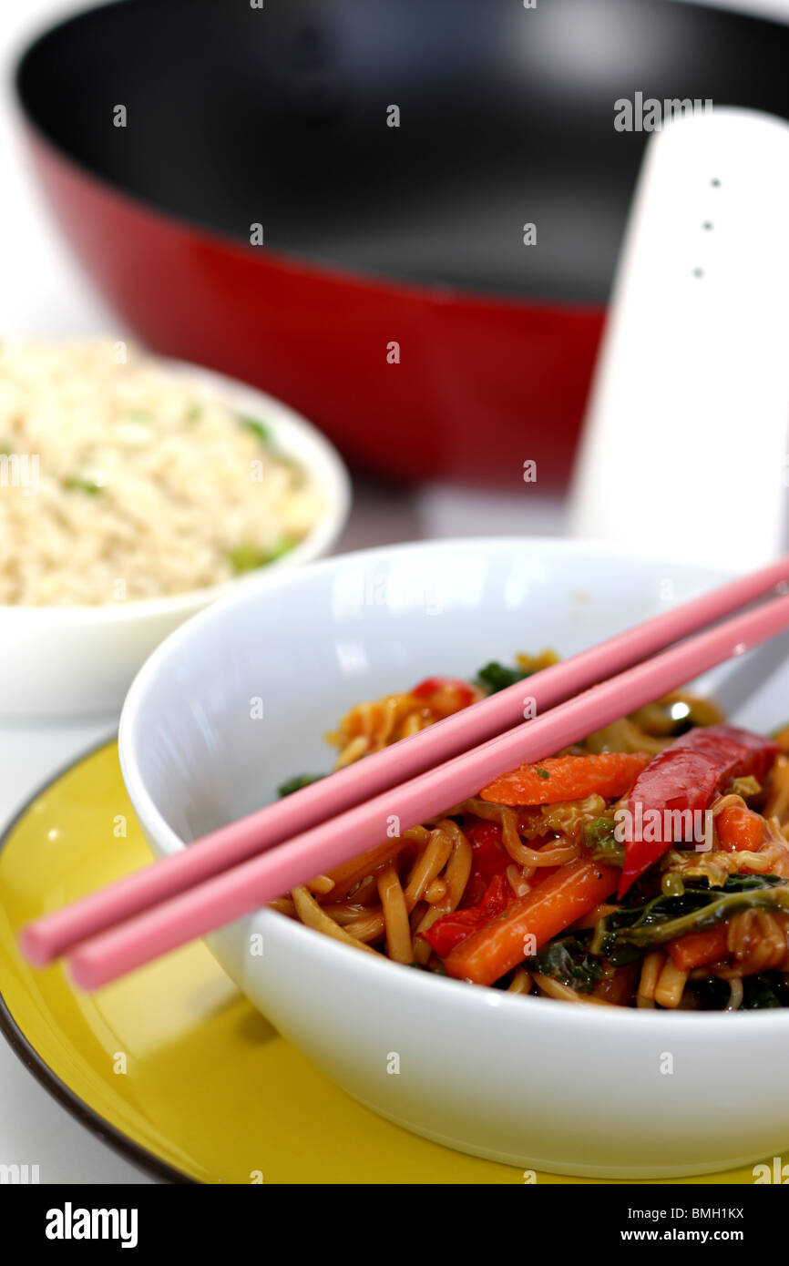 Vegetable Chow Mein Stock Photo - Alamy