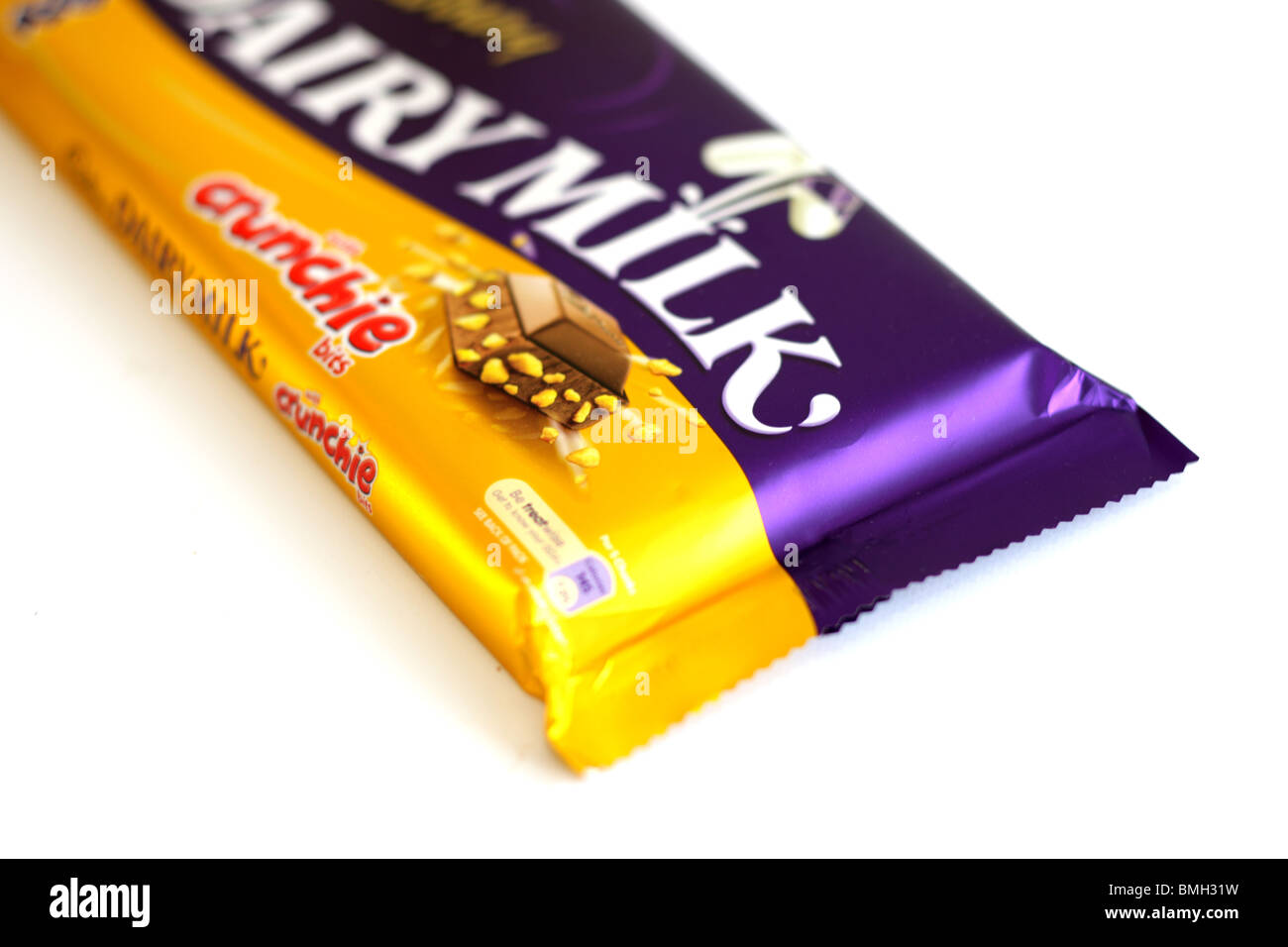 Cadburys Dairy Milk Crunchie Chocolate Bar Stock Photo - Alamy