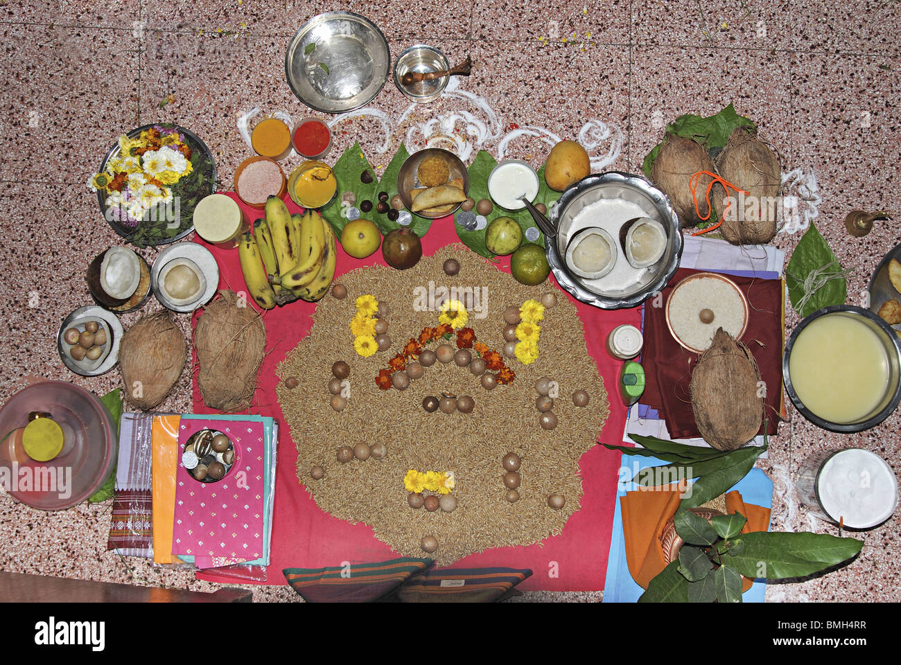 Munjan Ceremony- Pooja preparation for the Munjan ceremony Stock Photo ...