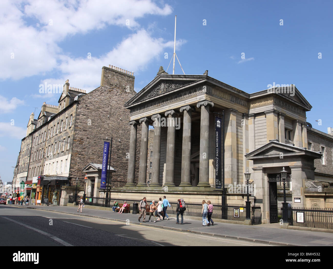 Edinburgh surgeons' hall museums hi-res stock photography and images ...