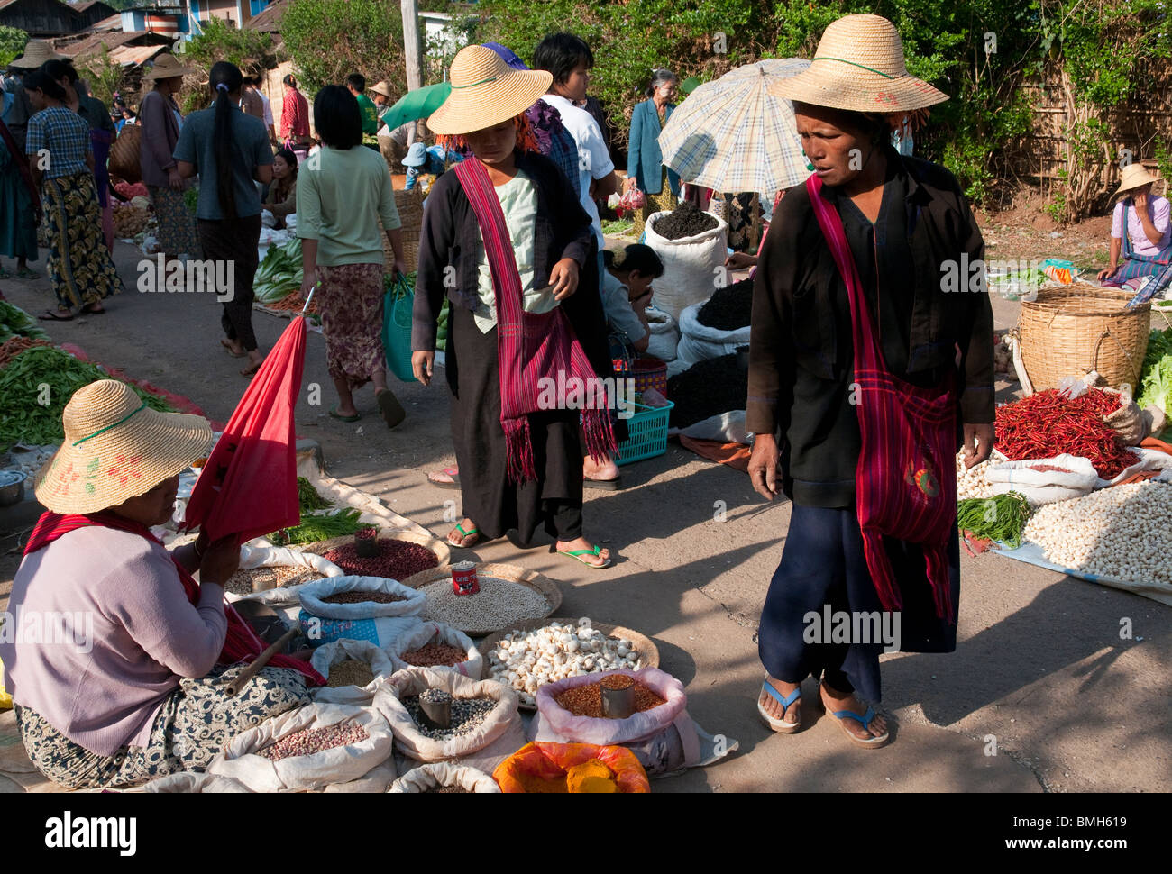 Vegetable market burma food myanmar woman burma woman hi-res stock ...