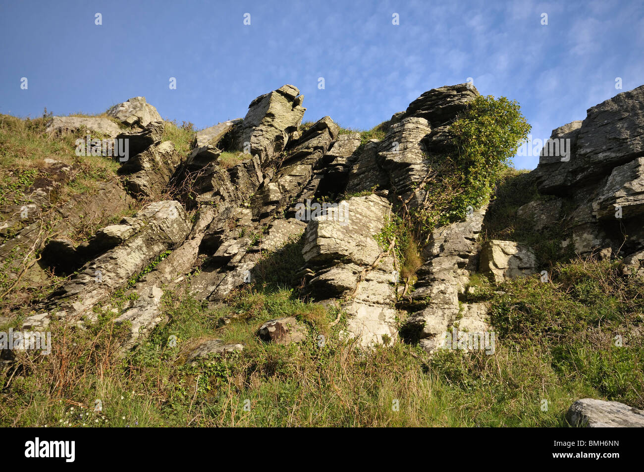 Devonian Limestone Rock Cliffs of Castle Rock, Valley Of The Rocks ...