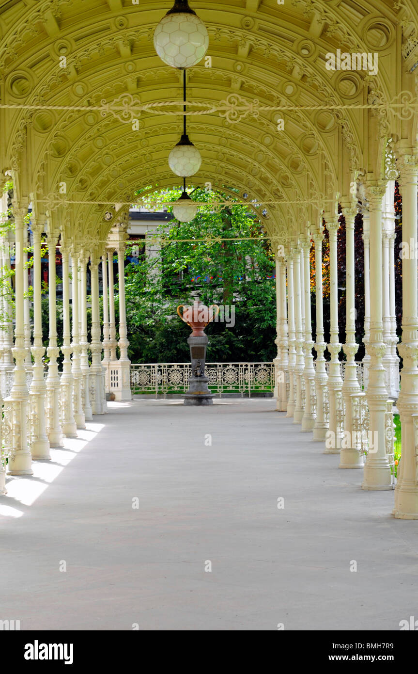 Colonnade thermal water karlovy vary hi-res stock photography and ...