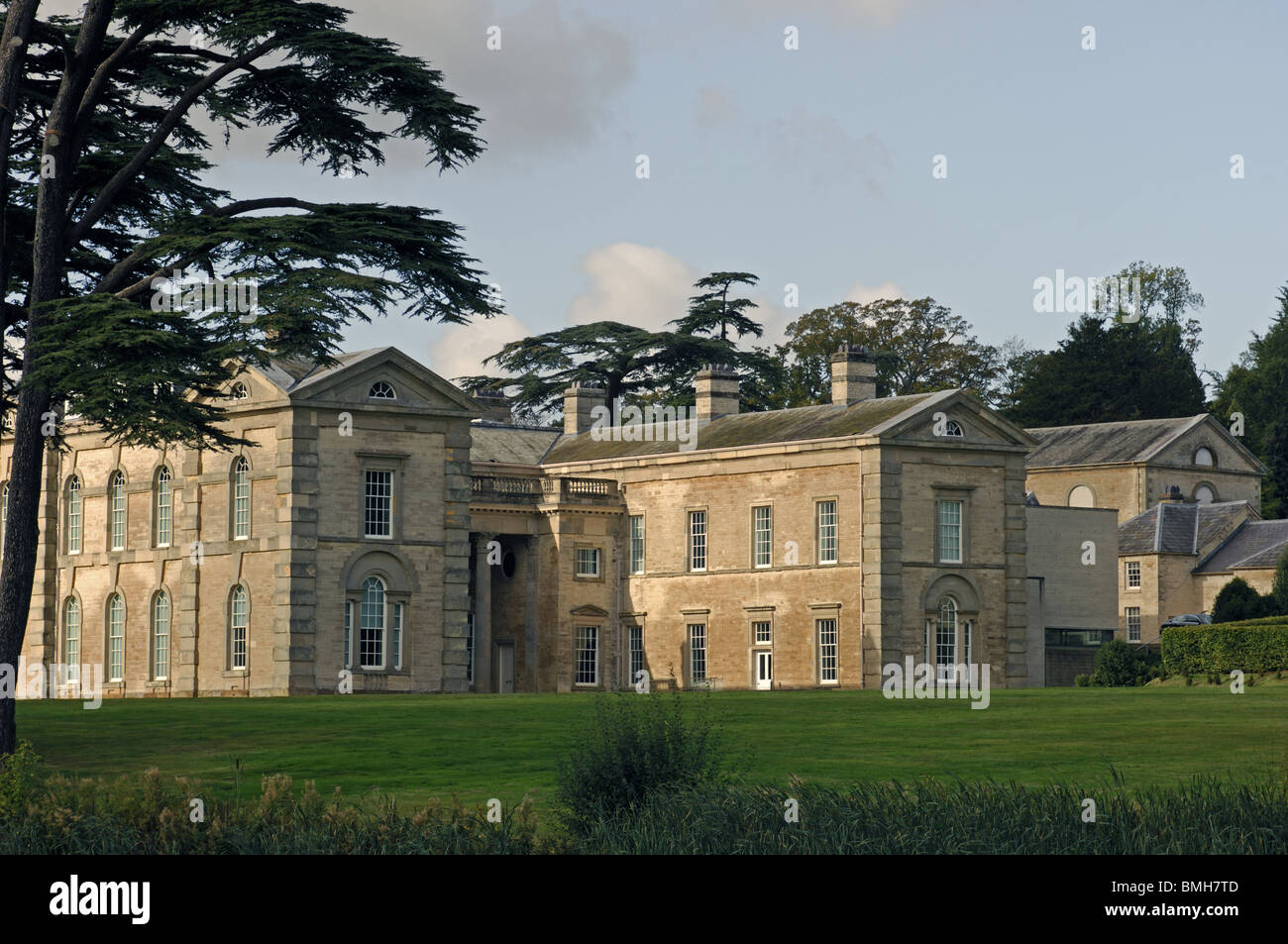 Compton Verney Manor High Resolution Stock Photography and Images - Alamy