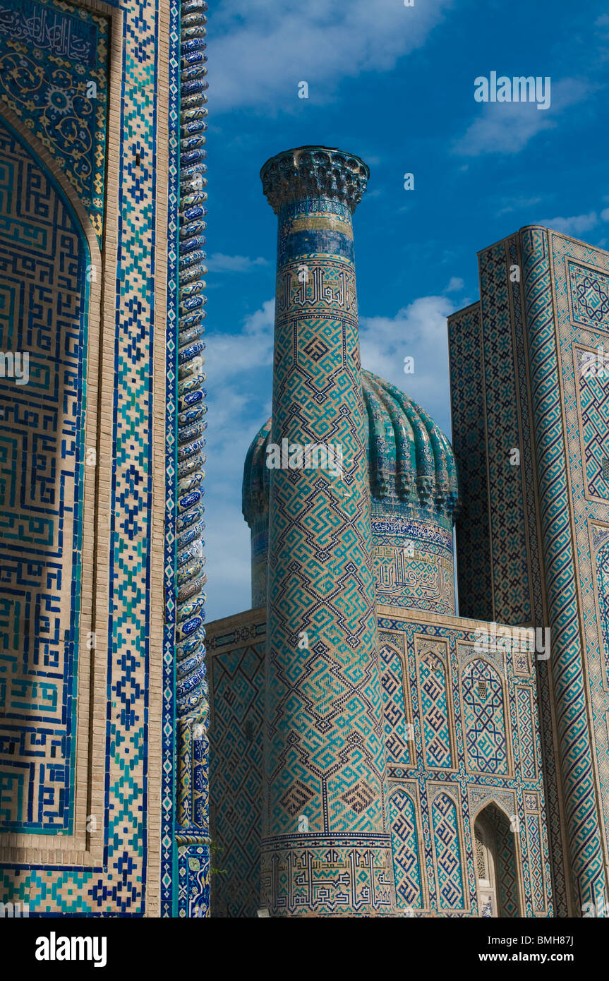 Mosque at the Registan, Samarkand, Uzbekistan Stock Photo - Alamy