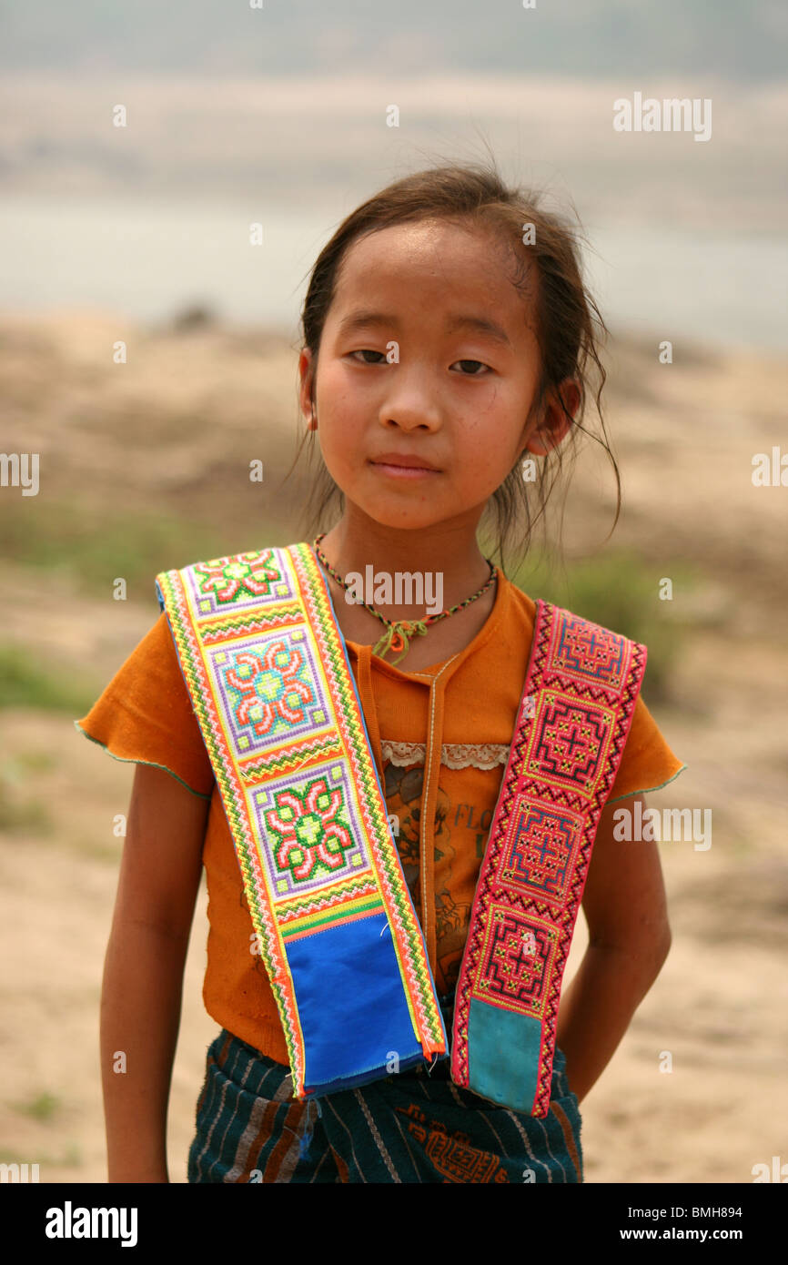 Hmong Child posing on the banks of the Mekong river between Pakbeng and ...