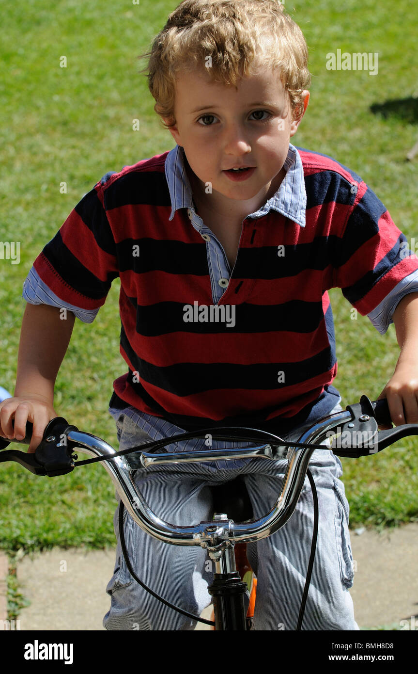 Little boys bicycle hi-res stock photography and images - Alamy