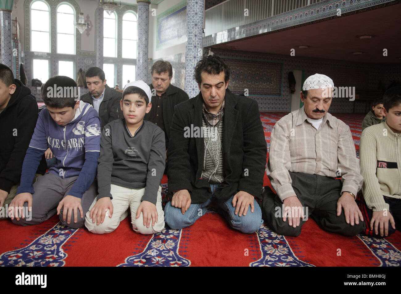 The Muslim community Fatih Mosque, Bremen, Germany Stock Photo - Alamy